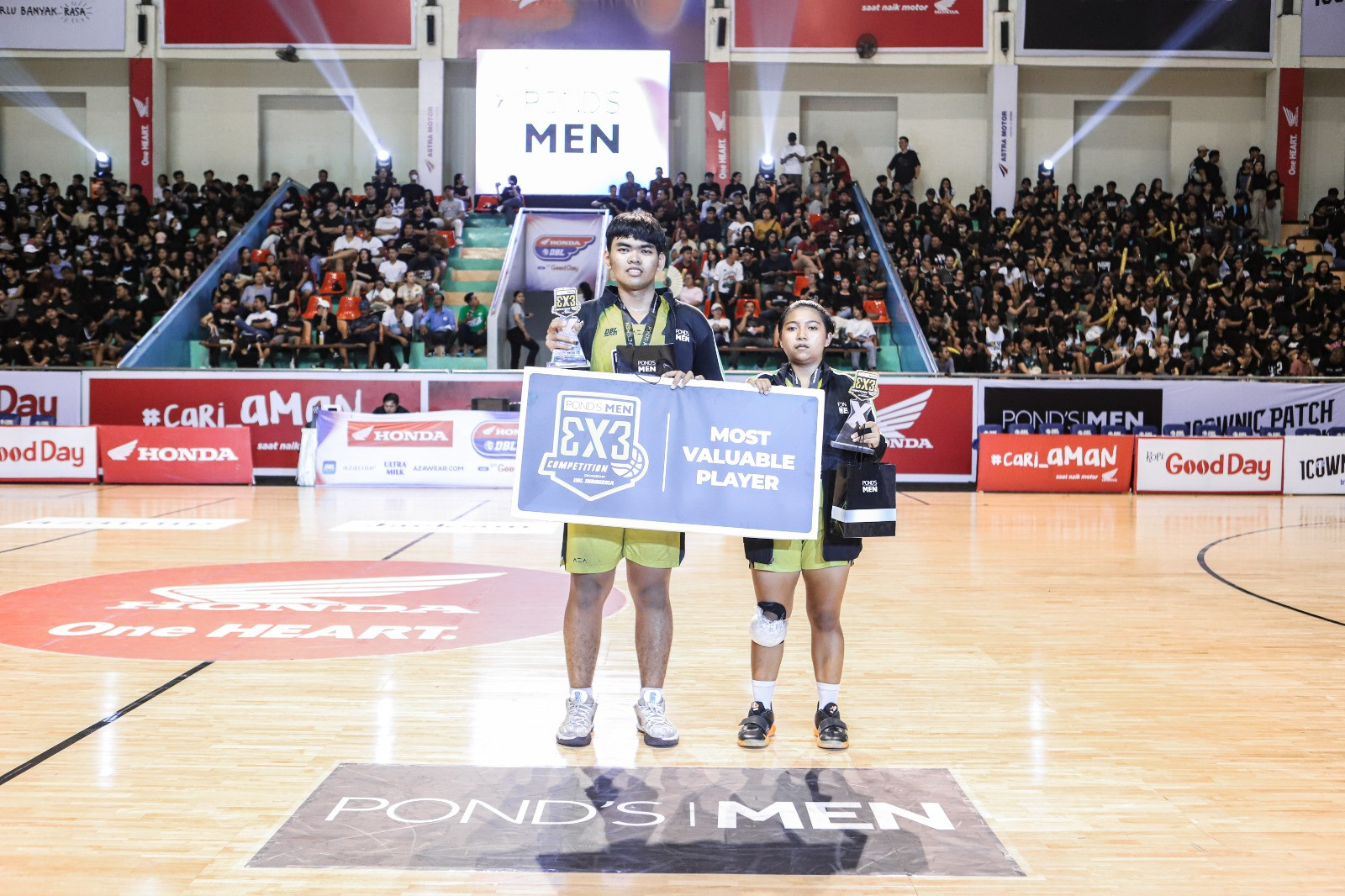 Kenalan Sama Komang: Gelar Juara dan MVP Pond's Men 3X3 untuk Para ... Kenalan Sama Komang: Gelar Juara dan MVP Pond's Men 3X3 untuk Para ...